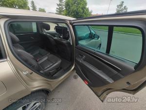 Beige Renault Espace 2015 in Tallinn, with an engine capacity of 1.60 L and mileage of 265 thousand km for 6800 €, photo 21 on AUTOMOTO.COM.LV
