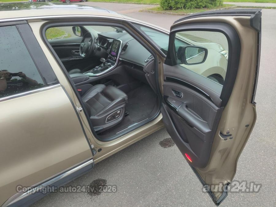 Beige Renault Espace 2015 in Tallinn, with an engine capacity of 1.60 L and mileage of 265 thousand km for 6800 €, photo 22 on AUTOMOTO.COM.LV