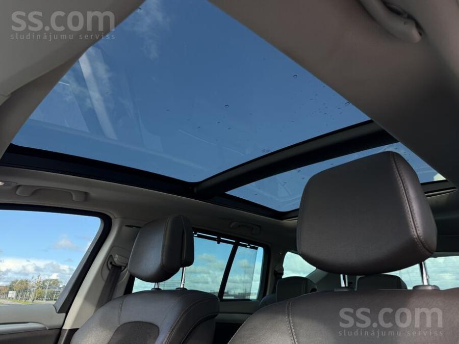 Melns Renault Espace 2016 Liepāja, ar dzinēja tilpumu 1.60 L un nobraukumu 167 tūkst. km par 9900 €, foto 29 vietnē AUTOMOTO.COM.LV