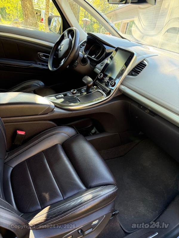 Melns Renault Espace 2015 Tallina, ar dzinēja tilpumu 1.60 L un nobraukumu 265 tūkst. km par 10100 €, foto 8 vietnē AUTOMOTO.COM.LV