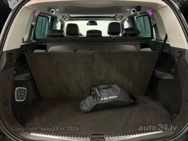 Melns Renault Espace 2016 Pērnava, ar dzinēja tilpumu 1.60 L un nobraukumu 288 tūkst. km par 10990 €, foto 11 vietnē AUTOMOTO.COM.LV