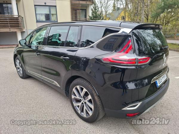 Melns Renault Espace 2016 Tallina, ar dzinēja tilpumu 1.60 L un nobraukumu 183 tūkst. km par 10990 €, foto 6 vietnē AUTOMOTO.COM.LV