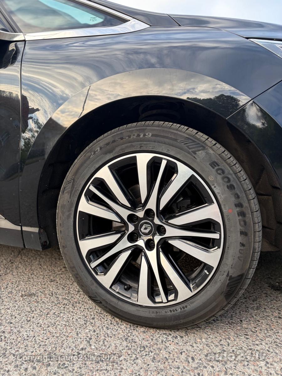 Melns Renault Espace 2016 Tallina, ar dzinēja tilpumu 1.60 L un nobraukumu 202 tūkst. km par 9900 €, foto 15 vietnē AUTOMOTO.COM.LV