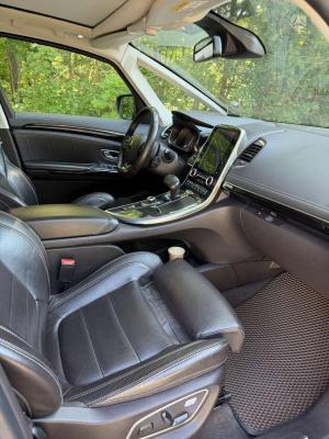 Black Renault Espace 2017 in Vilnius, with an engine capacity of 1.60 L and mileage of 255 thousand km for 13000 €, photo 12 on AUTOMOTO.COM.LV