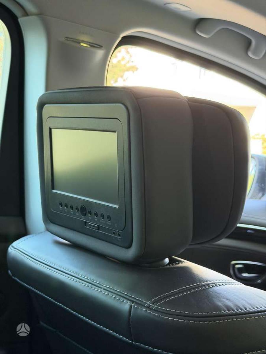 Black Renault Espace 2017 in Vilnius, with an engine capacity of 1.60 L and mileage of 255 thousand km for 13000 €, photo 27 on AUTOMOTO.COM.LV