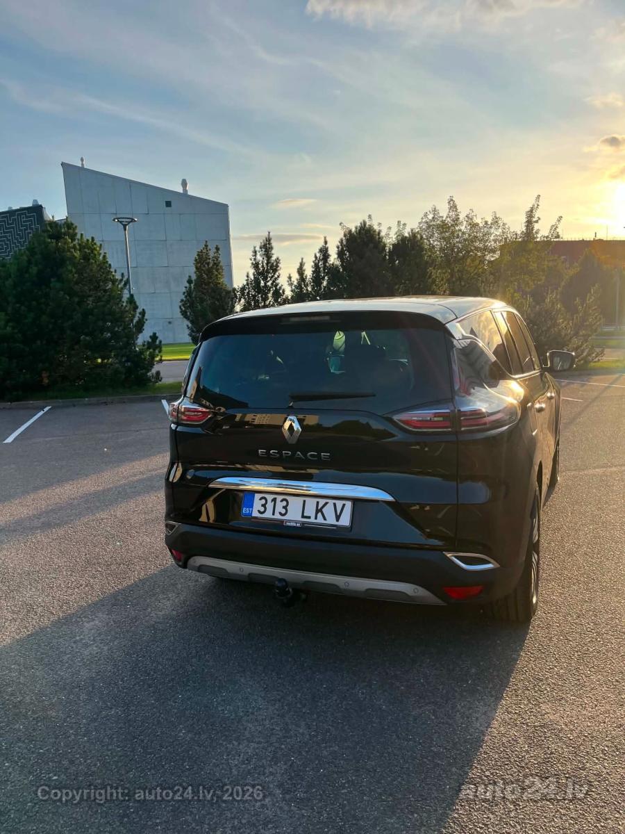 Black Renault Espace 2017 in Tartu, with an engine capacity of 1.60 L and mileage of 220 thousand km for 10990 €, photo 5 on AUTOMOTO.COM.LV