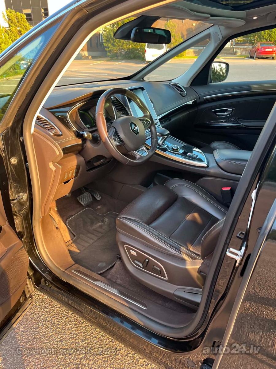 Black Renault Espace 2017 in Tartu, with an engine capacity of 1.60 L and mileage of 220 thousand km for 10990 €, photo 12 on AUTOMOTO.COM.LV