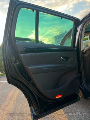 Black Renault Espace 2017 in Tartu, with an engine capacity of 1.60 L and mileage of 220 thousand km for 10990 €, photo 19 on AUTOMOTO.COM.LV