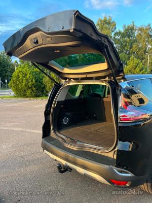 Black Renault Espace 2017 in Tartu, with an engine capacity of 1.60 L and mileage of 220 thousand km for 10990 €, photo 23 on AUTOMOTO.COM.LV