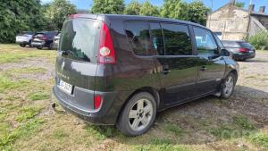 Melns Renault Espace 2004 Liepāja, ar dzinēja tilpumu 2.20 L un nobraukumu 260 tūkst. km par 1850 €, foto 5 vietnē AUTOMOTO.COM.LV