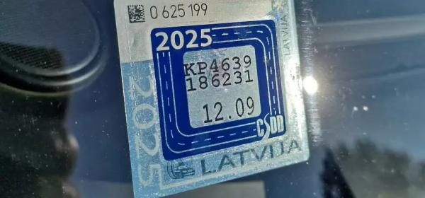 Melns Renault Espace 2004 Valmiera, ar dzinēja tilpumu 2.20 L un nobraukumu 259 tūkst. km par 1600 €, foto 8 vietnē AUTOMOTO.COM.LV