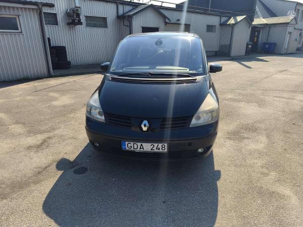 Black Renault Espace 2005 in Panevezys, with an engine capacity of 2.19 L and mileage of 370 thousand km for 500 €, photo 2 on AUTOMOTO.COM.LV