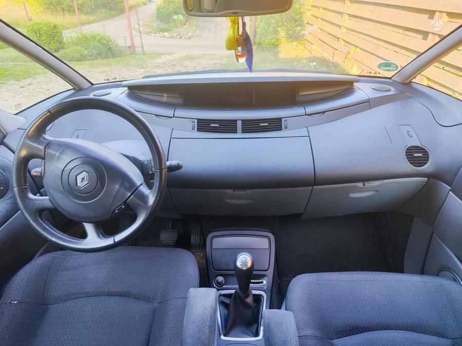 Black Renault Espace 2006 in Vilnius, with an engine capacity of 2.19 L and mileage of 321 thousand km for 1500 €, photo 3 on AUTOMOTO.COM.LV