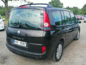 Black Renault Espace 2006 in Valmiera, with an engine capacity of 2.00 L and mileage of 285 thousand km for 3750 €, photo 5 on AUTOMOTO.COM.LV