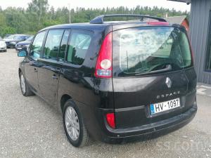 Black Renault Espace 2006 in Valmiera, with an engine capacity of 2.00 L and mileage of 285 thousand km for 3750 €, photo 9 on AUTOMOTO.COM.LV
