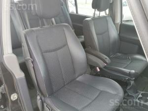 Black Renault Espace 2006 in Valmiera, with an engine capacity of 2.00 L and mileage of 285 thousand km for 3750 €, photo 17 on AUTOMOTO.COM.LV