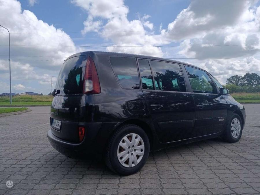 Melns Renault Espace 2007 Kauņa, ar dzinēja tilpumu 2.00 L un nobraukumu 160 tūkst. km par 2000 €, foto 4 vietnē AUTOMOTO.COM.LV