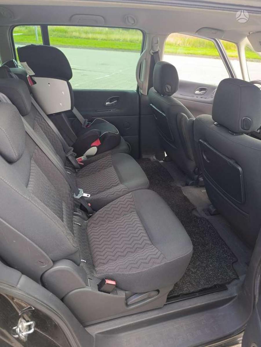 Melns Renault Espace 2007 Kauņa, ar dzinēja tilpumu 2.00 L un nobraukumu 160 tūkst. km par 2000 €, foto 7 vietnē AUTOMOTO.COM.LV