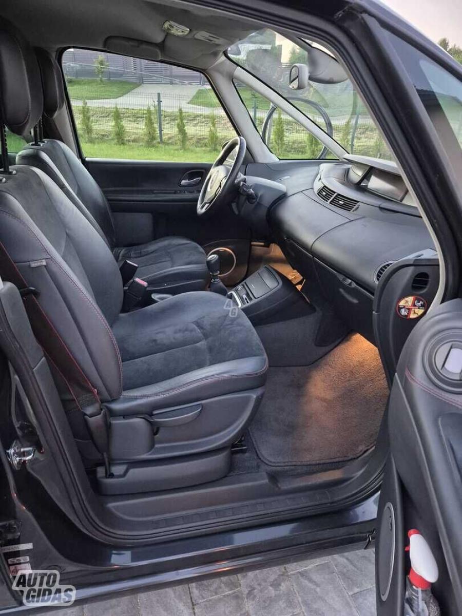 Black Renault Espace 2009 in Vilnius, with an engine capacity of 2.00 L and mileage of 290 thousand km for 2550 €, photo 8 on AUTOMOTO.COM.LV