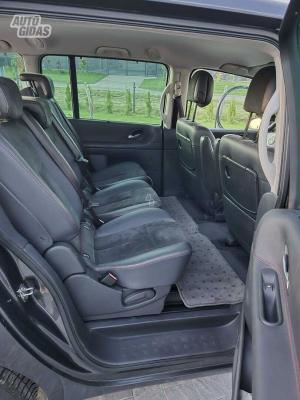 Black Renault Espace 2009 in Vilnius, with an engine capacity of 2.00 L and mileage of 290 thousand km for 2550 €, photo 9 on AUTOMOTO.COM.LV