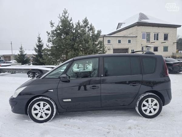 Melns Renault Espace 2010 Jurbarkas, ar dzinēja tilpumu 2.00 L un nobraukumu 239 tūkst. km par 3200 €, foto 7 vietnē AUTOMOTO.COM.LV