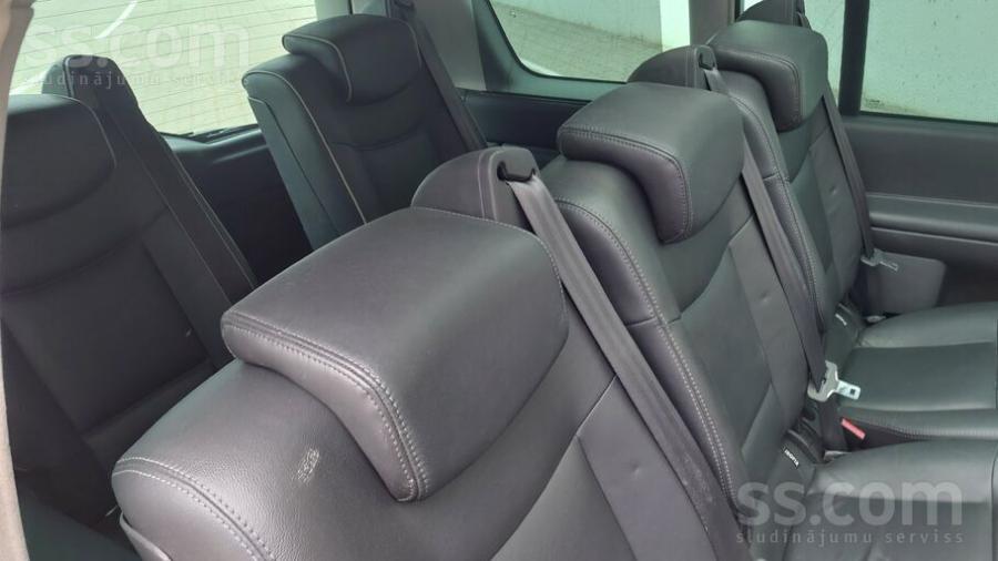 Melns Renault Espace 2010 Rīga, ar dzinēja tilpumu 2.00 L un nobraukumu 283 tūkst. km par 4950 €, foto 9 vietnē AUTOMOTO.COM.LV