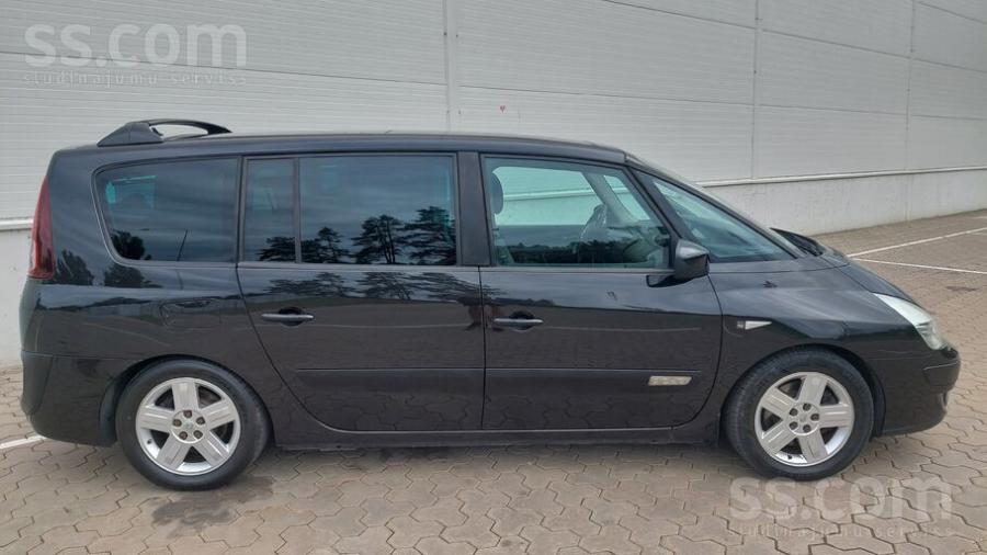 Melns Renault Espace 2010 Rīga, ar dzinēja tilpumu 2.00 L un nobraukumu 283 tūkst. km par 4950 €, foto 10 vietnē AUTOMOTO.COM.LV