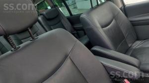 Melns Renault Espace 2010 Rīga, ar dzinēja tilpumu 2.00 L un nobraukumu 283 tūkst. km par 4950 €, foto 21 vietnē AUTOMOTO.COM.LV