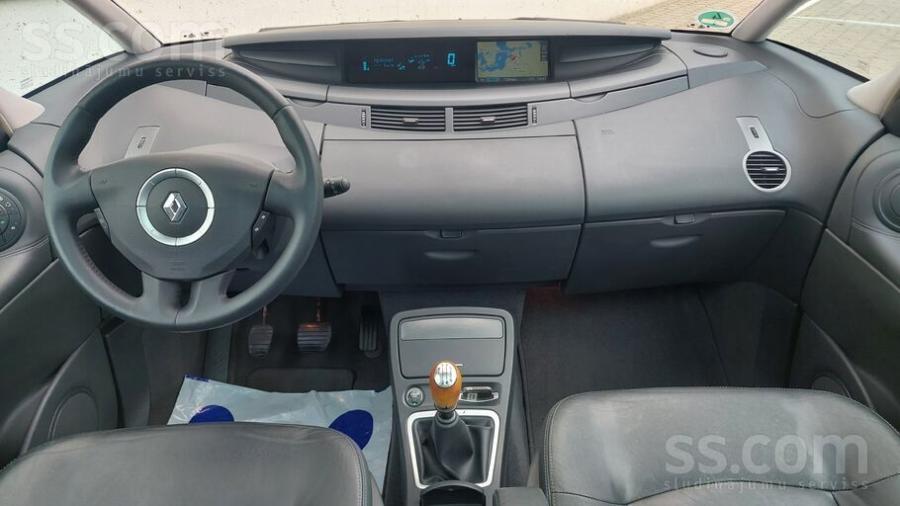 Melns Renault Espace 2010 Rīga, ar dzinēja tilpumu 2.00 L un nobraukumu 283 tūkst. km par 4950 €, foto 24 vietnē AUTOMOTO.COM.LV