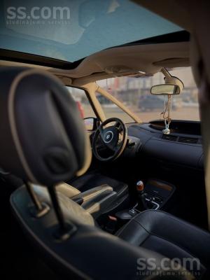 Melns Renault Espace 2010 Jelgava, ar dzinēja tilpumu 2.00 L un nobraukumu 360 tūkst. km par 2900 €, foto 8 vietnē AUTOMOTO.COM.LV