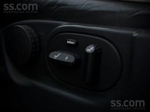 Melns Renault Espace 2010 Jelgava, ar dzinēja tilpumu 2.00 L un nobraukumu 360 tūkst. km par 2900 €, foto 12 vietnē AUTOMOTO.COM.LV