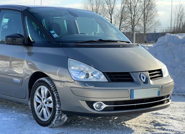 Melns Renault Espace 2011 Tauragė, ar dzinēja tilpumu 2.00 L un nobraukumu 277 tūkst. km par 3400 €, foto 5 vietnē AUTOMOTO.COM.LV