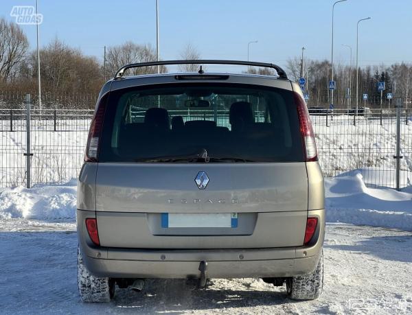 Melns Renault Espace 2011 Tauragė, ar dzinēja tilpumu 2.00 L un nobraukumu 277 tūkst. km par 3400 €, foto 8 vietnē AUTOMOTO.COM.LV