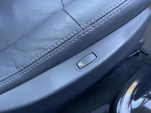 Melns Renault Espace 2011 Rīga, ar dzinēja tilpumu 2.00 L un nobraukumu 221 tūkst. km par 3900 €, foto 31 vietnē AUTOMOTO.COM.LV