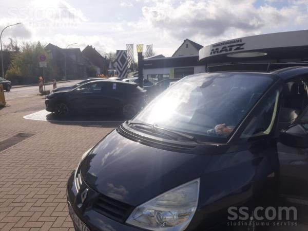 Melns Renault Espace 2011 Bauska, ar dzinēja tilpumu 2.00 L un nobraukumu 401 tūkst. km par 3650 €, foto 2 vietnē AUTOMOTO.COM.LV