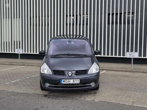 Black Renault Espace 2011 in Vilnius, with an engine capacity of 2.00 L and mileage of 200 thousand km for 2899 €, photo 3 on AUTOMOTO.COM.LV