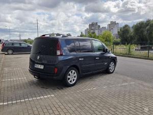 Black Renault Espace 2011 in Vilnius, with an engine capacity of 2.00 L and mileage of 200 thousand km for 2899 €, photo 6 on AUTOMOTO.COM.LV