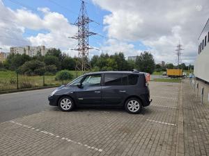 Black Renault Espace 2011 in Vilnius, with an engine capacity of 2.00 L and mileage of 200 thousand km for 2899 €, photo 8 on AUTOMOTO.COM.LV