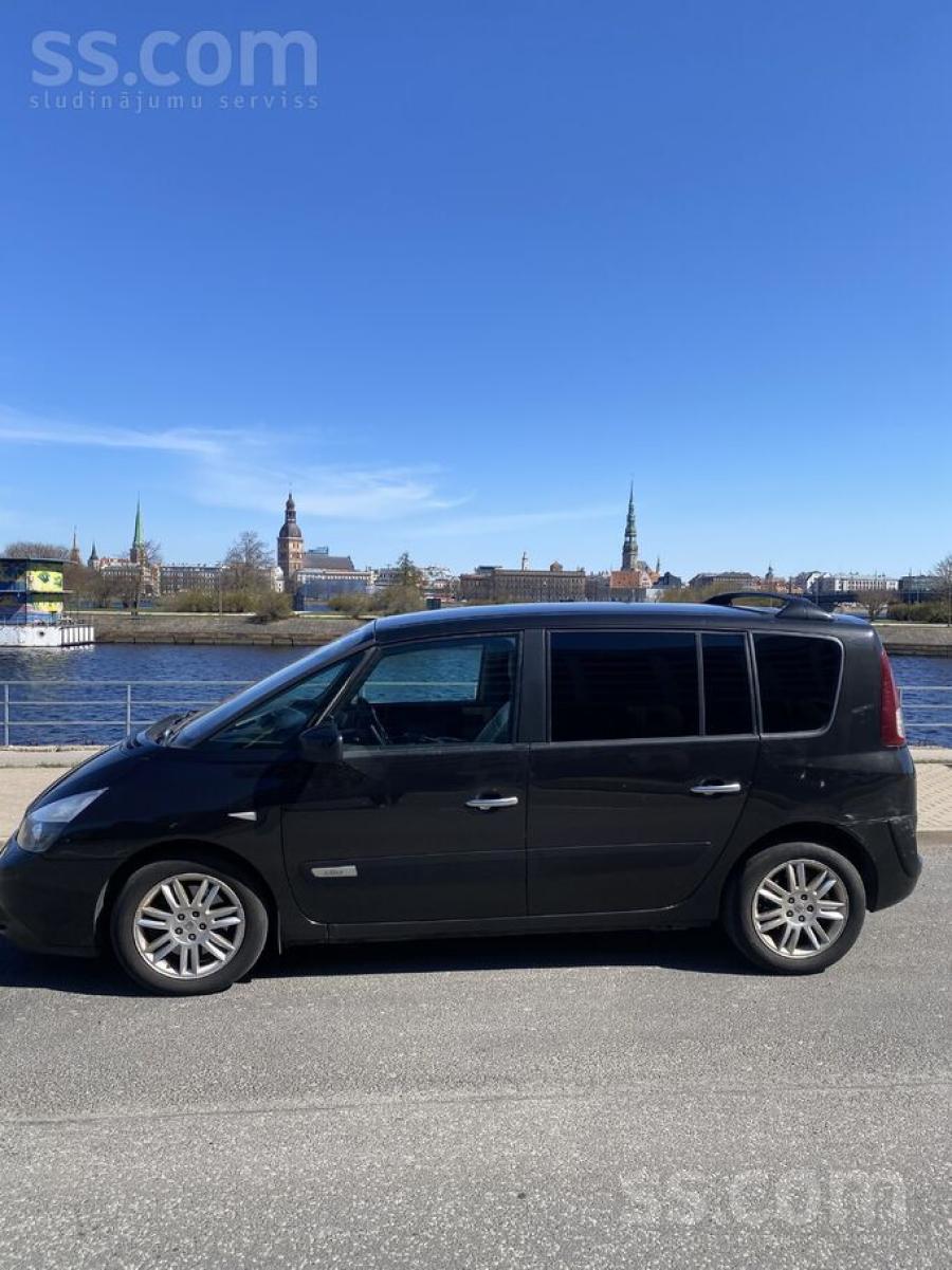 Melns Renault Espace 2012 Rīga, ar dzinēja tilpumu 2.00 L un nobraukumu 0 tūkst. km par 2900 €, foto 4 vietnē AUTOMOTO.COM.LV