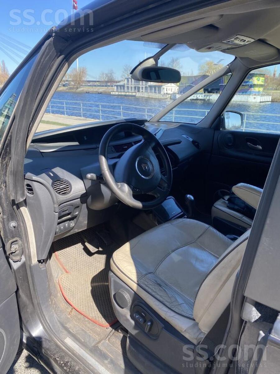 Melns Renault Espace 2012 Rīga, ar dzinēja tilpumu 2.00 L un nobraukumu 0 tūkst. km par 2900 €, foto 8 vietnē AUTOMOTO.COM.LV