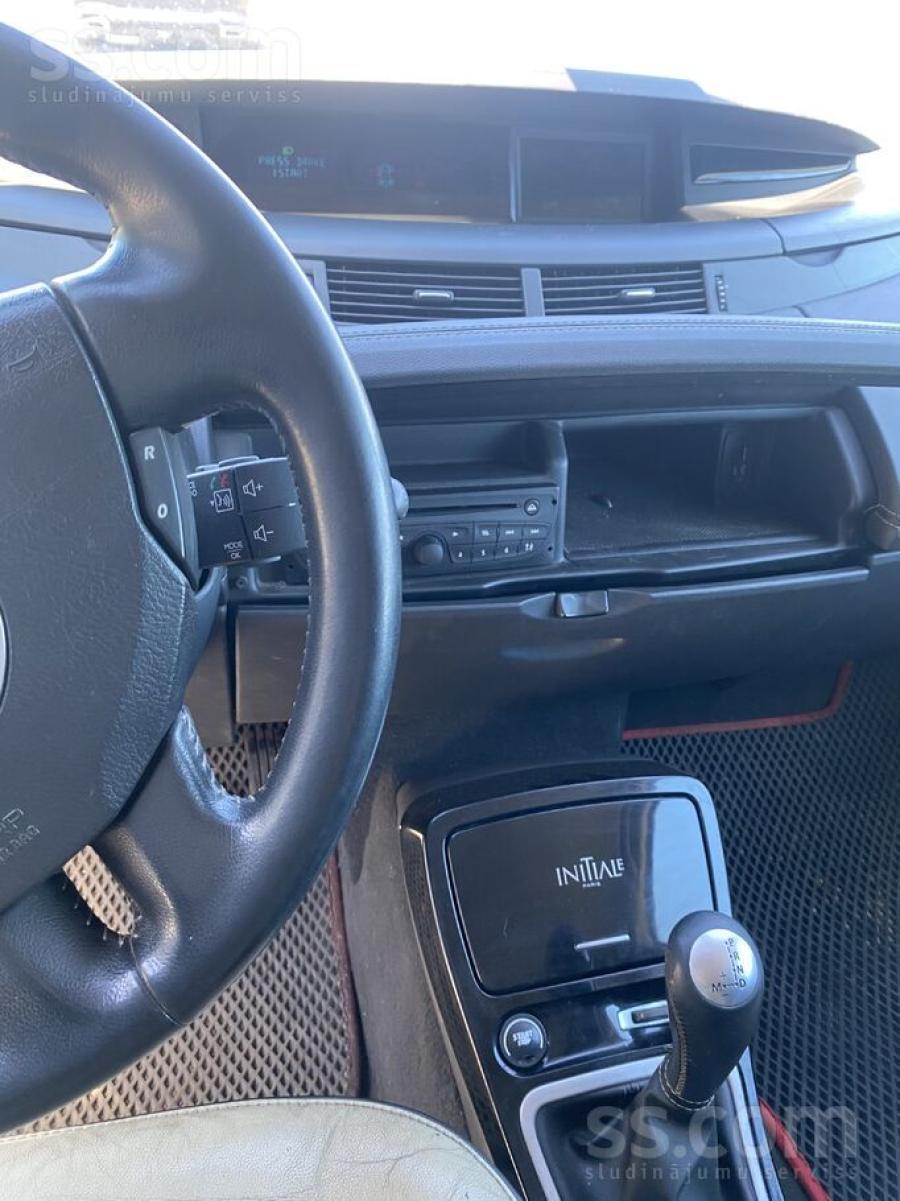 Melns Renault Espace 2012 Rīga, ar dzinēja tilpumu 2.00 L un nobraukumu 0 tūkst. km par 2900 €, foto 9 vietnē AUTOMOTO.COM.LV