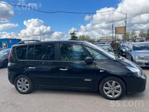 Black Renault Espace 2014 in Riga, with an engine capacity of 2.00 L and mileage of 0 thousand km for 6990 €, photo 5 on AUTOMOTO.COM.LV