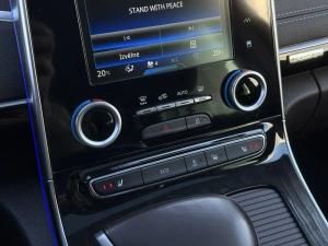 Melns Renault Espace 2015 Rīga, ar dzinēja tilpumu 1.60 L un nobraukumu 195 tūkst. km par 10500 €, foto 21 vietnē AUTOMOTO.COM.LV