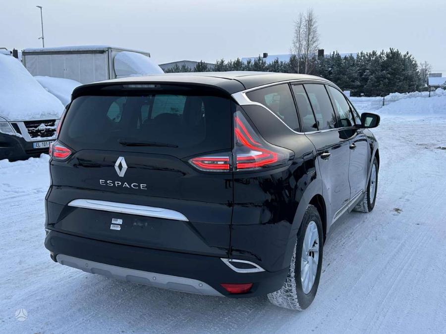 Melns Renault Espace 2016 Tauragė, ar dzinēja tilpumu 1.60 L un nobraukumu 162 tūkst. km par 9700 €, foto 4 vietnē AUTOMOTO.COM.LV