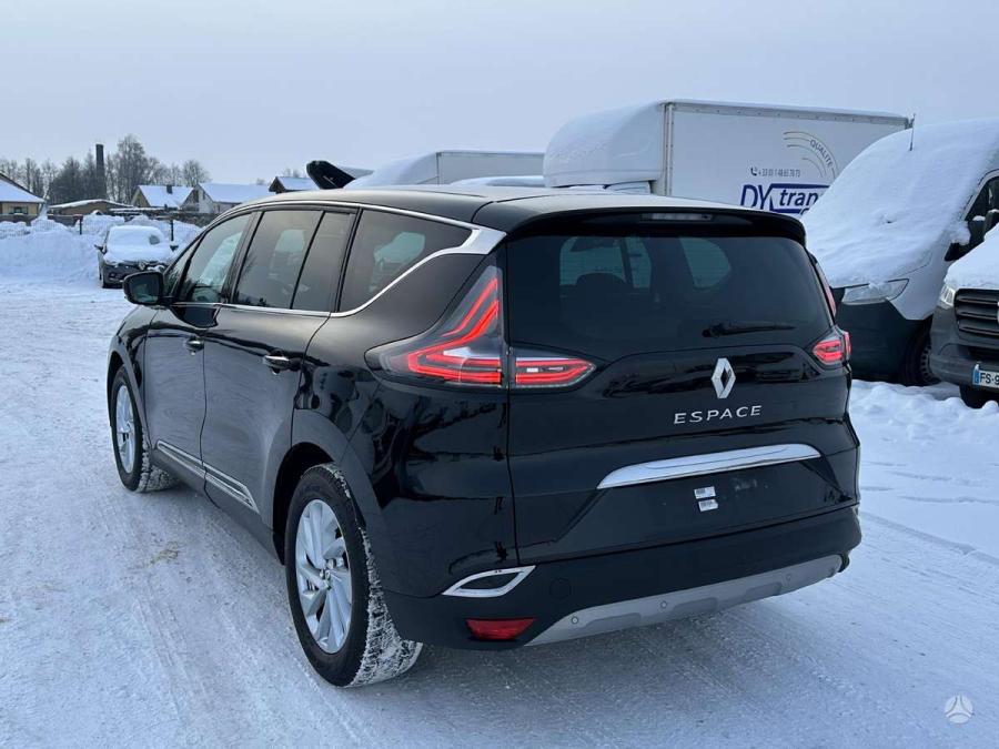 Melns Renault Espace 2016 Tauragė, ar dzinēja tilpumu 1.60 L un nobraukumu 162 tūkst. km par 9700 €, foto 6 vietnē AUTOMOTO.COM.LV
