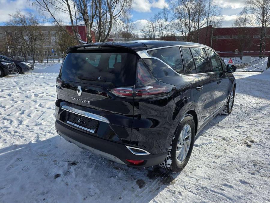Black Renault Espace 2016 in Telschi, with an engine capacity of 1.60 L and mileage of 237 thousand km for 9900 €, photo 3 on AUTOMOTO.COM.LV