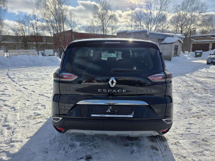 Black Renault Espace 2016 in Telschi, with an engine capacity of 1.60 L and mileage of 237 thousand km for 9900 €, photo 6 on AUTOMOTO.COM.LV