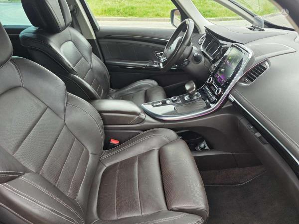 Melns Renault Espace 2016 Kauņa, ar dzinēja tilpumu 1.60 L un nobraukumu 126 tūkst. km par 7700 €, foto 10 vietnē AUTOMOTO.COM.LV