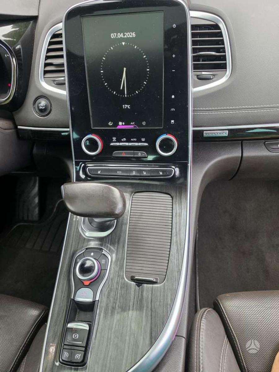 Black Renault Espace 2016 in Kaunas, with an engine capacity of 1.60 L and mileage of 126 thousand km for 7700 €, photo 14 on AUTOMOTO.COM.LV