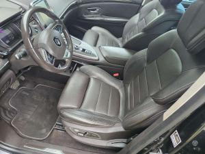 Black Renault Espace 2016 in Kaunas, with an engine capacity of 1.60 L and mileage of 126 thousand km for 7700 €, photo 15 on AUTOMOTO.COM.LV